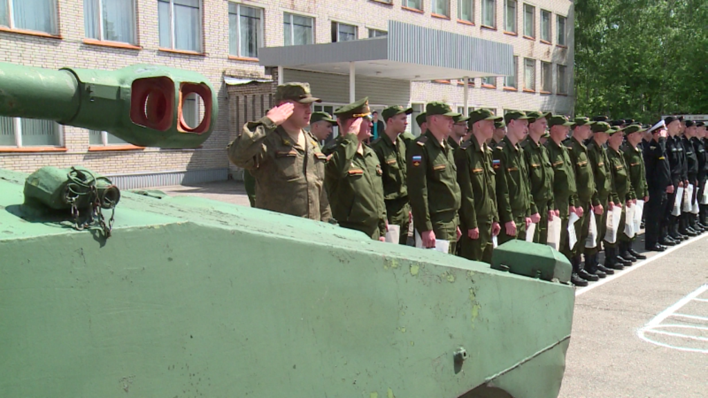 «Армии нужны бойцы или дед с ишемией?» В Госдуме заявили о категориях лиц, не подлежащих ...